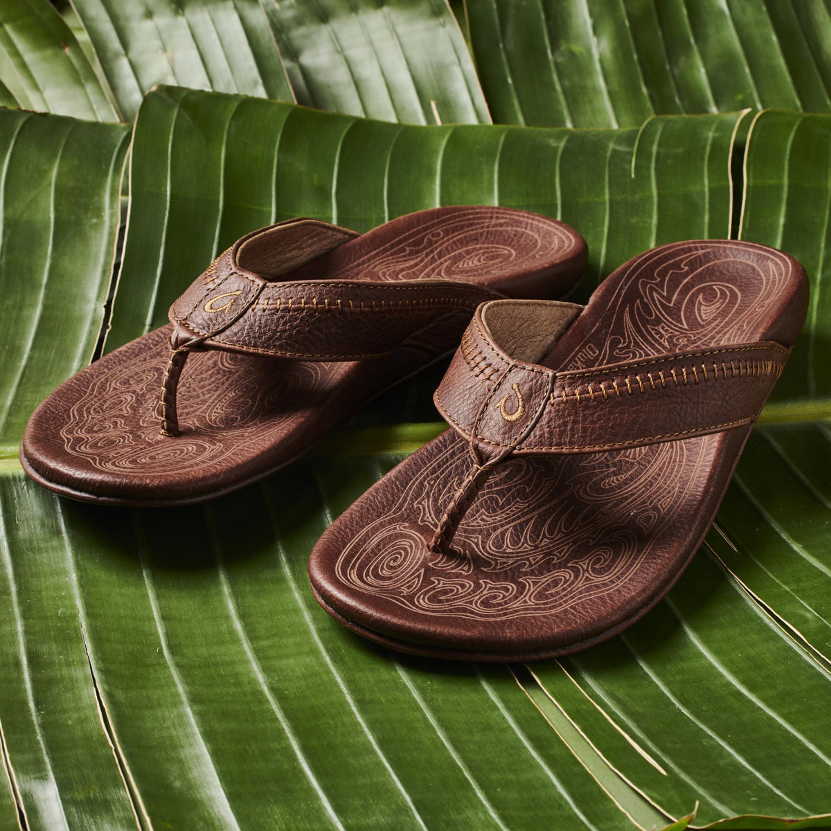 Hiapo - Rum / Dark Wood Men’s Leather Beach Sandals | OluKai