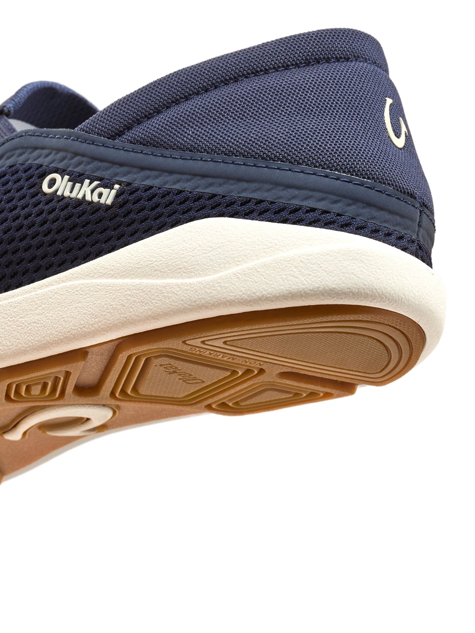 Moku Slip-on - Island Salt / Koi | OluKai