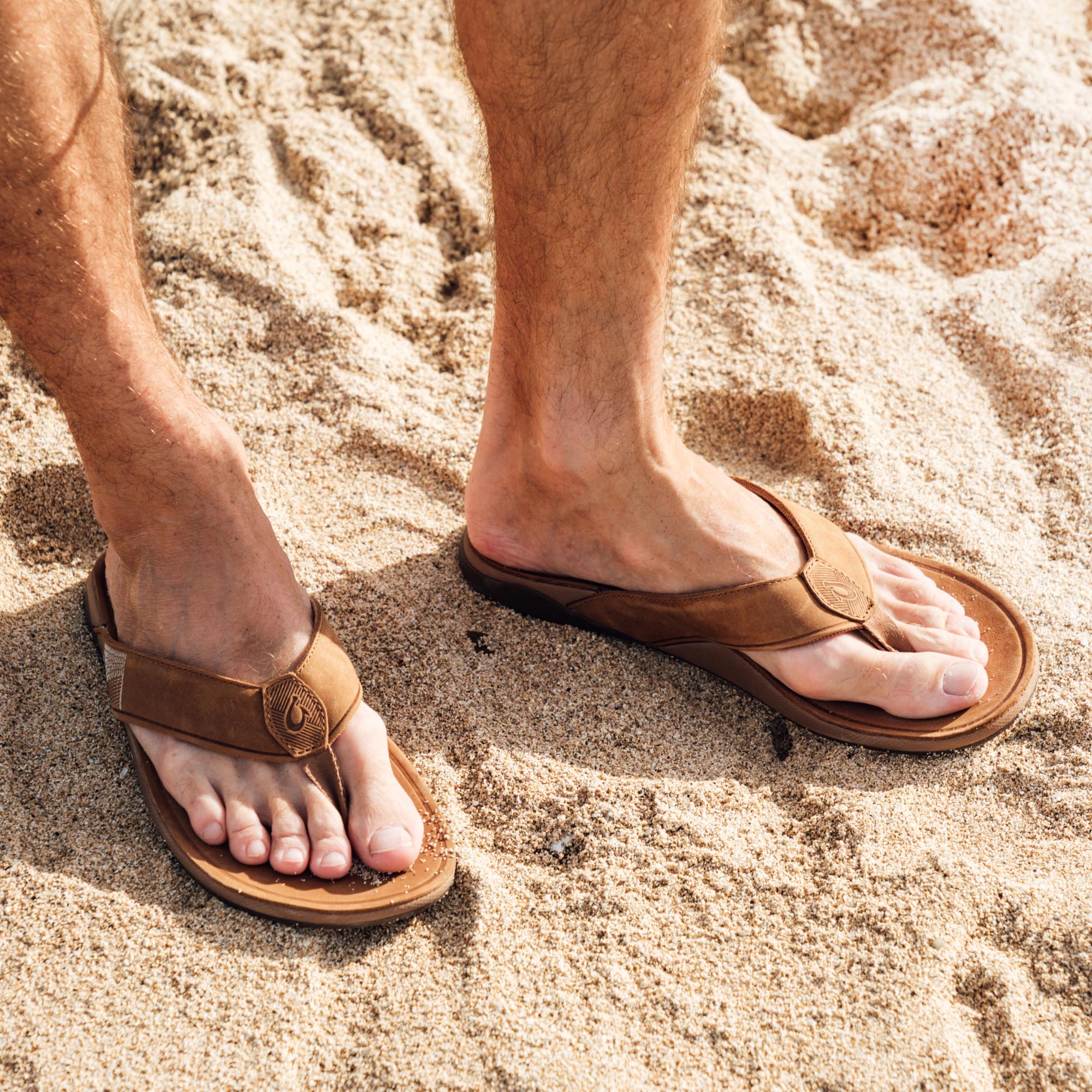 Tuahine Men's Waterproof Leather Beach Sandals - Toffee | OluKai