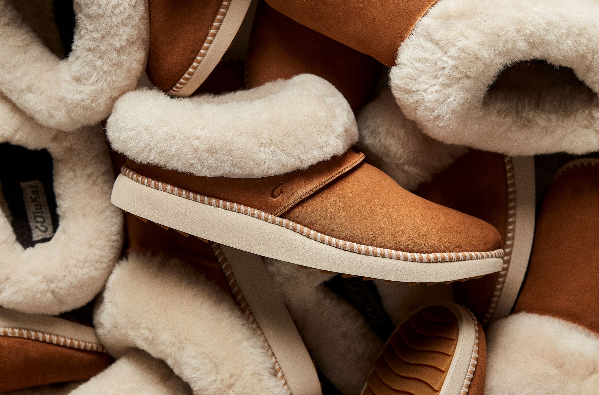 Women's All-In-One Slippers | OluKai